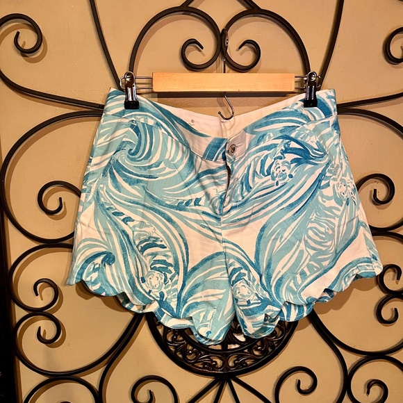 Lilly Pulitzer | Shorts | Lilly Pulitzer Buttercup Ladies Shorts Size 8 ...